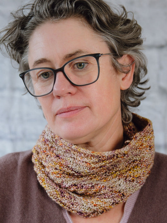 Simple cowl knitting pattern - Helical Happiness – Cat and Sparrow UK